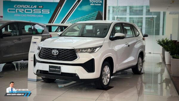 Toyota Innova Cross 2025: Giá Bán - Thông Số Kỹ Thuật